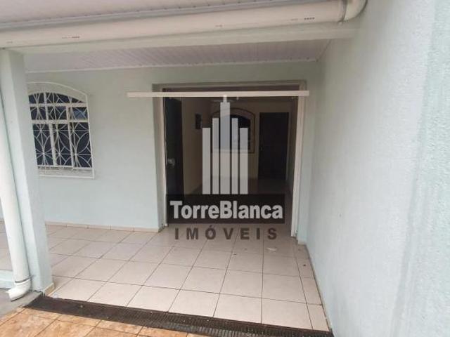 Casa em Uvaranas, Ponta Grossa/PR de 150m² 5 quartos à venda por R$ 380.000,00