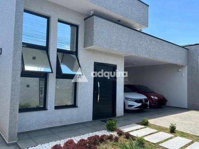 Casa em Uvaranas, Ponta Grossa/PR de 172m² 3 quartos à venda por R$ 780.000,00
