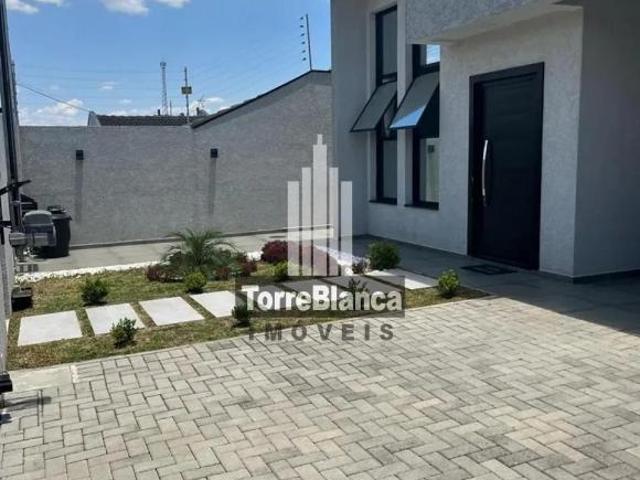 Casa em Uvaranas, Ponta Grossa/PR de 180m² 3 quartos à venda por R$ 680.000,00