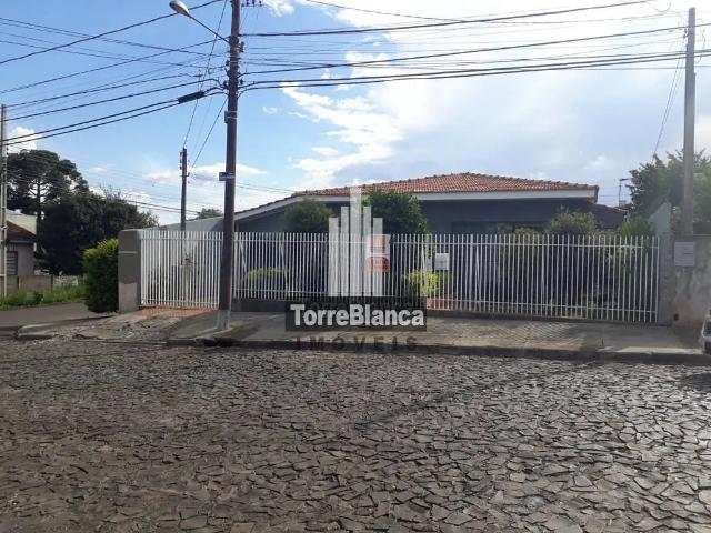 Casa em Uvaranas, Ponta Grossa/PR de 120m² 3 quartos à venda por R$ 399.900,00