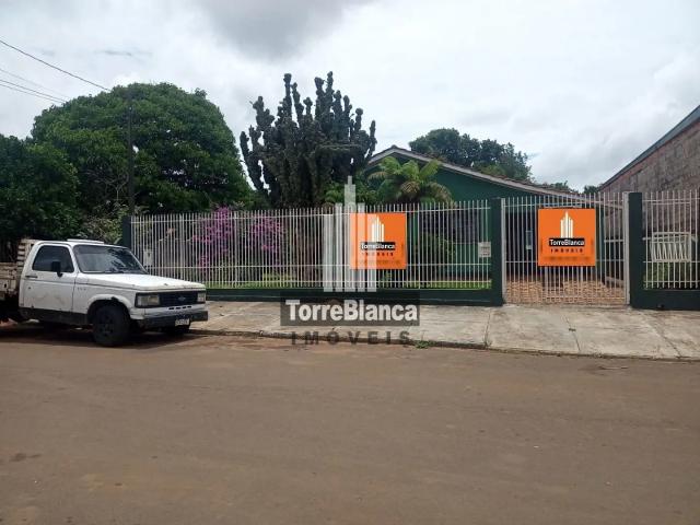 Casa em Uvaranas, Ponta Grossa/PR de 130m² 3 quartos à venda por R$ 399.900,00