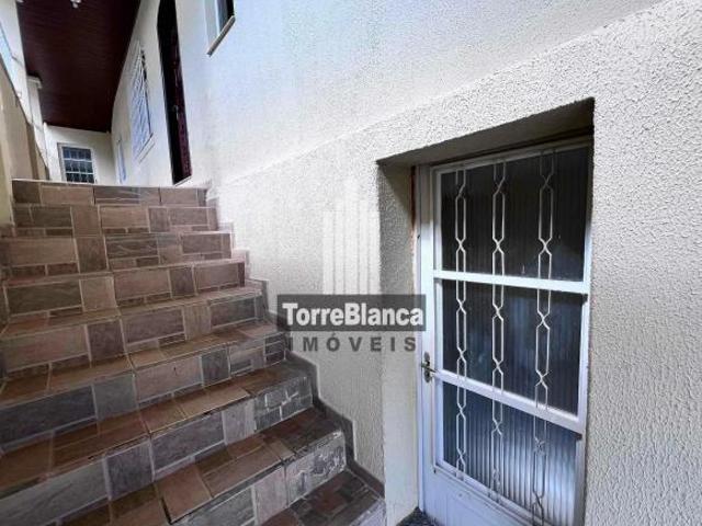 Casa em Uvaranas, Ponta Grossa/PR de 200m² 3 quartos à venda por R$ 500.000,00