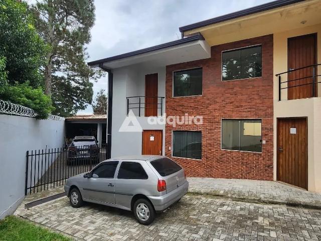 Casa em Uvaranas, Ponta Grossa/PR de 59m² 2 quartos à venda por R$ 289.900,00