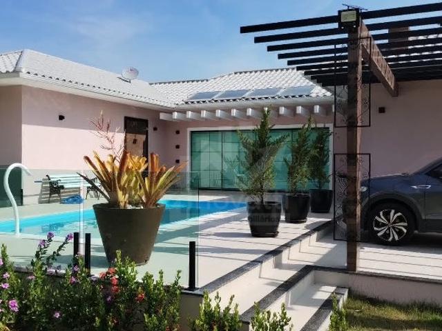 Casa em Ubatiba, Maricá/RJ de 200m² 3 quartos à venda por R$ 1.289.000,00