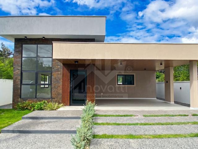 Casa em Ubatiba, Maricá/RJ de 380m² 3 quartos à venda por R$ 859.900,00
