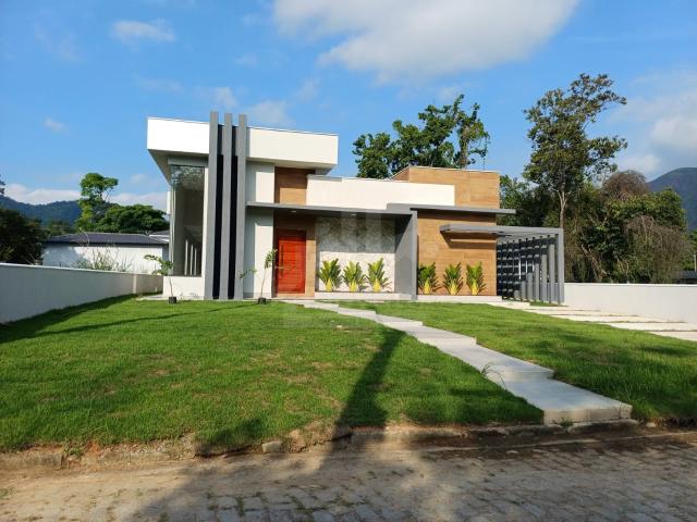 Casa em Ubatiba, Maricá/RJ de 613m² 3 quartos à venda por R$ 794.900,00