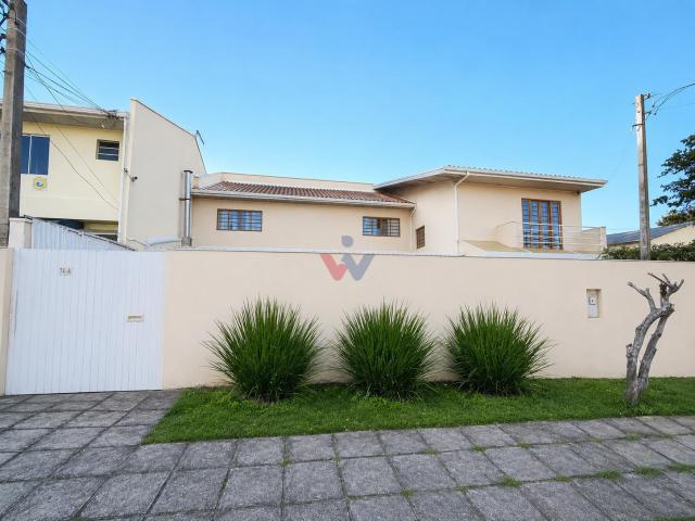Casa em Uberaba, Curitiba/PR de 200m² 2 quartos à venda por R$ 889.900,00