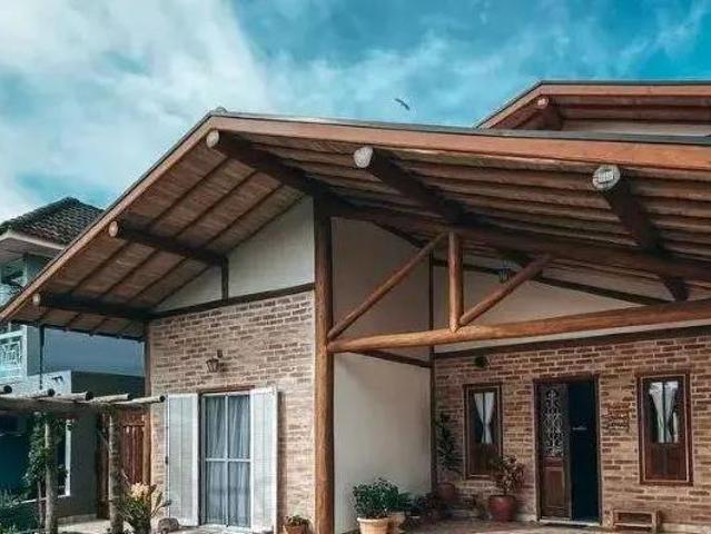 Casa em Urbanova, São José dos Campos/SP de 190m² 2 quartos à venda por R$ 1.690.000,00