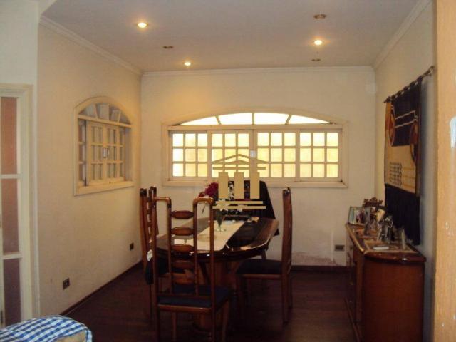 Casa em Urbanova, São José dos Campos/SP de 220m² 3 quartos à venda por R$ 1.199.900,00