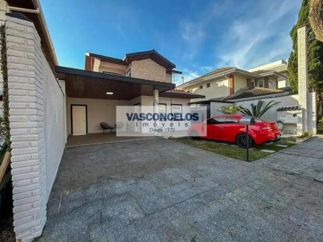 Casa em Urbanova, São José dos Campos/SP de 225m² 4 quartos à venda por R$ 1.800.000,00