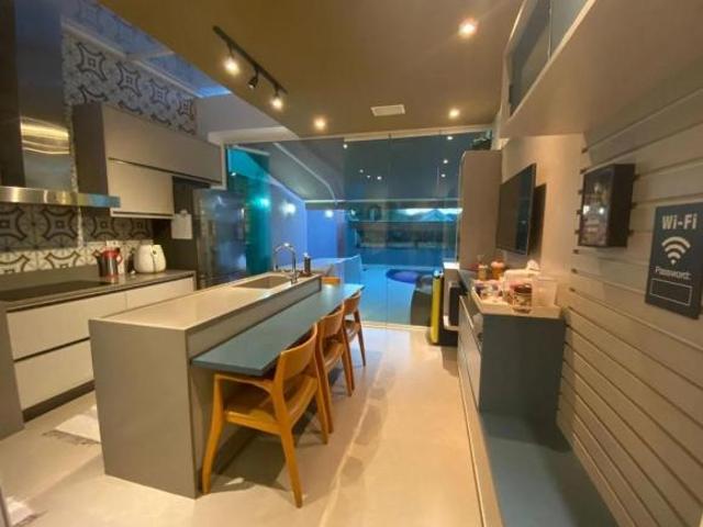 Casa em Urbanova, São José dos Campos/SP de 245m² 4 quartos à venda por R$ 2.700.000,00 ou para loca