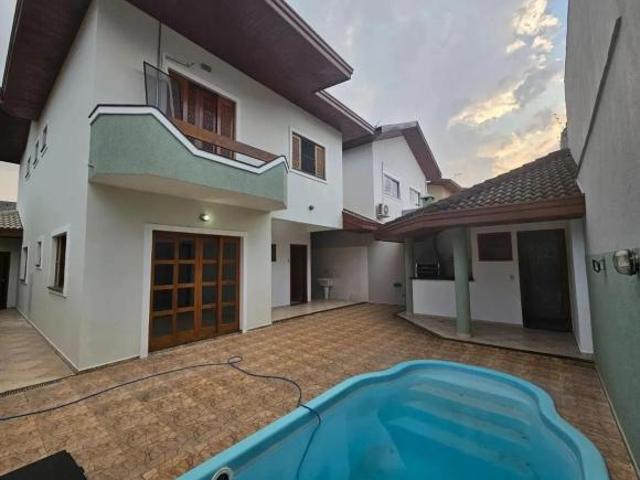 Casa em Urbanova, São José dos Campos/SP de 264m² 4 quartos à venda por R$ 1.890.000,00 ou para loca