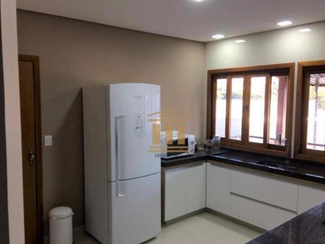Casa em Urbanova, São José dos Campos/SP de 290m² 3 quartos à venda por R$ 1.850.000,00