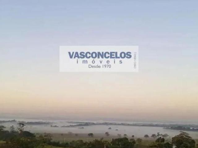 Casa em Urbanova, São José dos Campos/SP de 300m² 4 quartos à venda por R$ 2.600.000,00