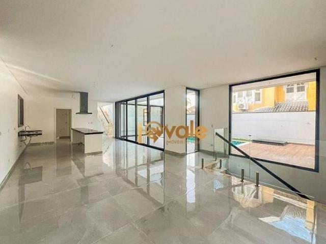 Casa em Urbanova, São José dos Campos/SP de 315m² 4 quartos à venda por R$ 2.600.000,00