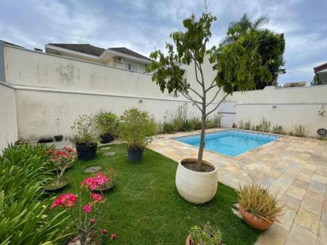 Casa em Urbanova, São José dos Campos/SP de 348m² 4 quartos à venda por R$ 2.300.000,00 ou para loca