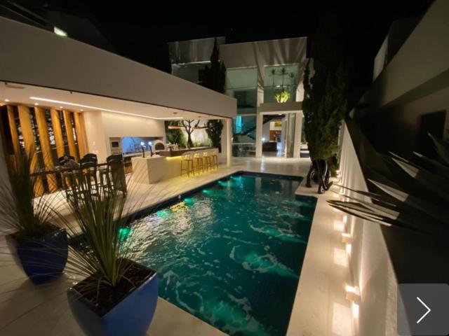 Casa em Vale das Amendoeiras, Contagem/MG de 540m² 4 quartos à venda por R$ 6.499.900,00 ou para locação R$ 40.000,00/mes