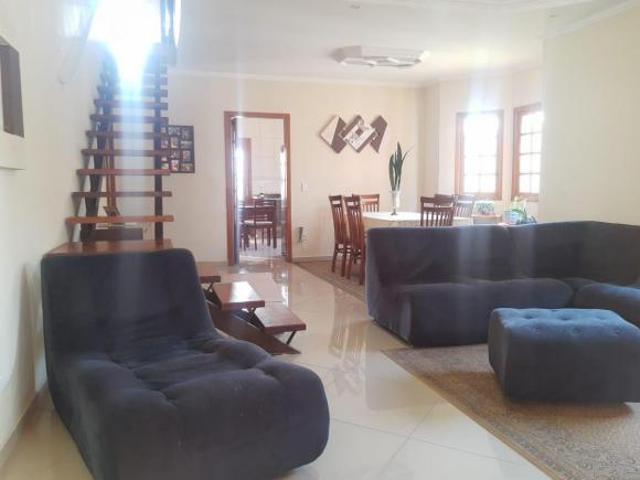 Casa em, Vargem Grande Paulista/SP de 277m² 4 quartos à venda por R$ 780.000,00