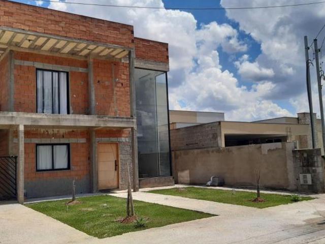 Casa em, Vargem Grande Paulista/SP de 296m² 4 quartos à venda por R$ 740.000,00