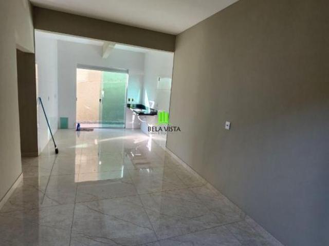 Casa em Várzea com 170.00 m², 4 quarto s, 1 suíte s, 2 vaga s