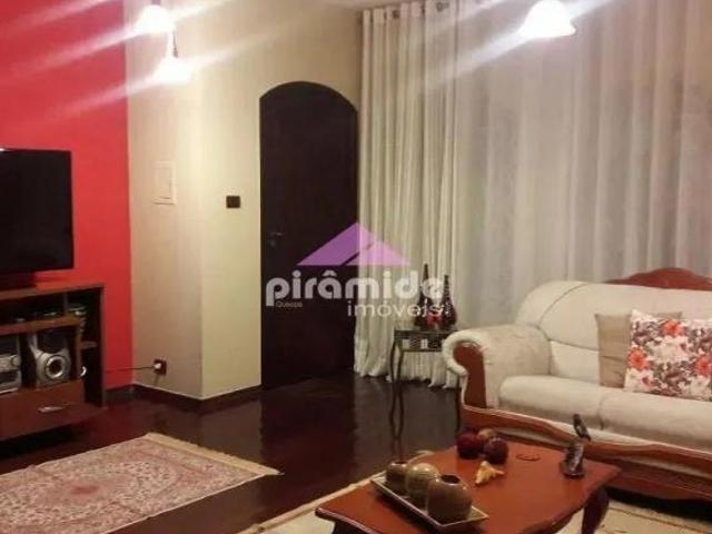 Casa em Vera Cruz, Caçapava/SP de 259m² 3 quartos à venda por R$ 785.000,00