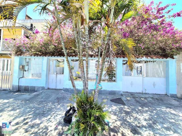 Casa em Vicente de Carvalho, Rio de Janeiro/RJ de 350m² 3 quartos à venda por R$ 394.000,00