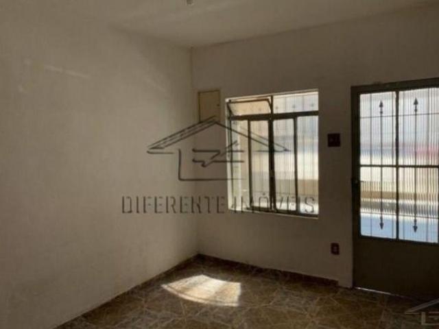 Casa em Vila 3 dormitórios 2 vagas no Jardim Nice!
