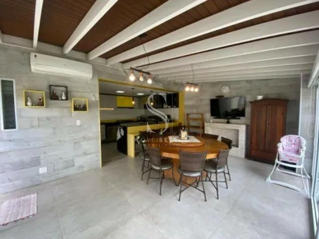 Casa em Vila Cordeiro, São Paulo/SP de 220m² 3 quartos à venda por R$ 2.199.900,00