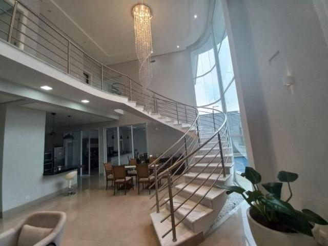 Casa em Vila Cordenonsi Americana