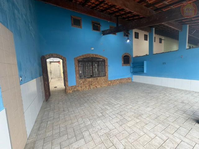 Casa em Vila Caiçara, Praia Grande/SP de 52m² 2 quartos à venda por R$ 339.900,00