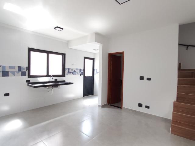 Casa em Vila Caiçara, Praia Grande/SP de 52m² 2 quartos à venda por R$ 369.000,00