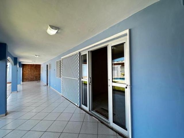 Casa em Vila Caiçara, Praia Grande/SP de 135m² 2 quartos à venda por R$ 900.000,00