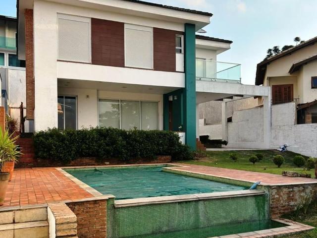 Casa em Vila Caldas, Carapicuíba/SP de 275m² 3 quartos à venda por R$ 2.599.000,00 ou para locação R$ 9.800,00/mes