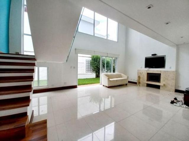 Casa em Vila Caldas, Carapicuíba/SP de 275m² 3 quartos à venda por R$ 2.600.000,00 ou para locação R