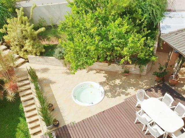 Casa em Vila Caldas, Carapicuíba/SP de 330m² 3 quartos à venda por R$ 1.590.000,00