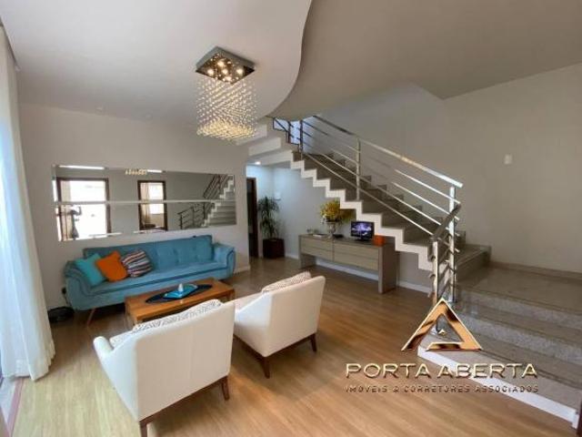 Casa em Vila Celeste, Ipatinga/MG de 208m² 3 quartos à venda por R$ 840.000,00