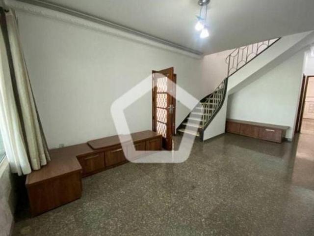 Casa em Vila Claudia