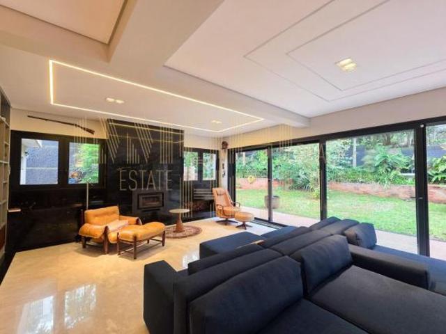 Casa em vila à venda no Alto da Boa Vista | 3 quartos / 3 suítes