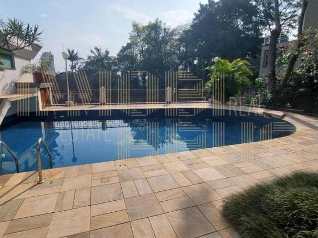 Casa em vila à venda no Alto da Boa Vista SP 4 quartos