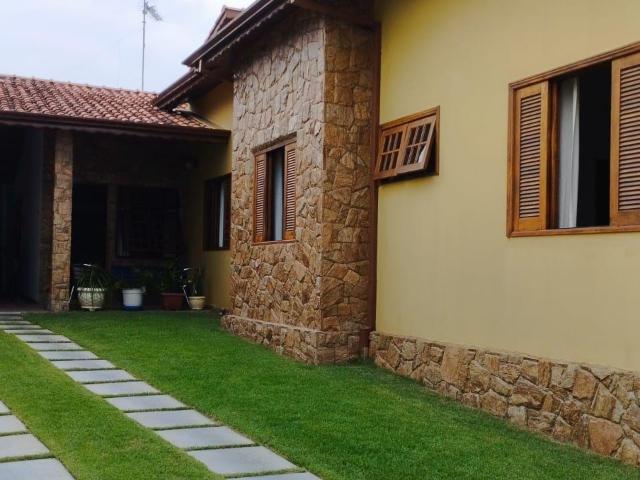Casa em Vila Antônio Augusto Luiz, Caçapava/SP de 259m² 3 quartos à venda por R$ 679.900,00