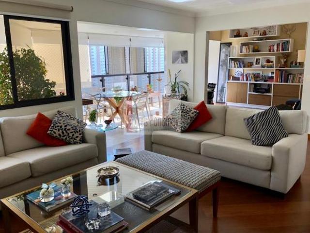Casa em Vila Andrade, São Paulo/SP de 187m² 3 quartos à venda por R$ 1.400.000,00