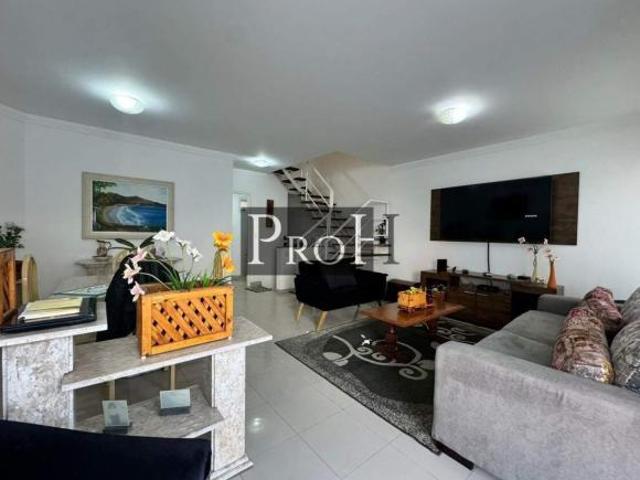 Casa em Vila Alvinópolis, São Bernardo do Campo/SP de 300m² 4 quartos à venda por R$ 750.000,00