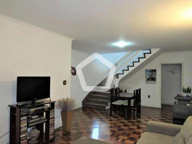 Casa em Vila Alexandria