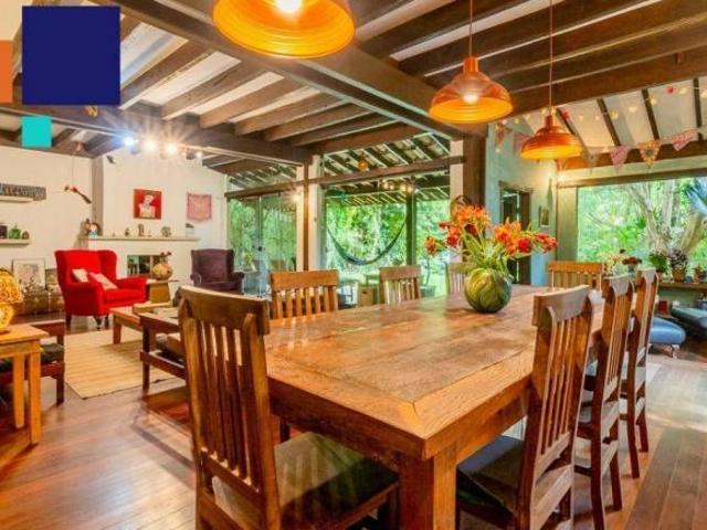 Casa em Vila Appia Antica, Carapicuíba/SP de 391m² 4 quartos à venda por R$ 1.850.000,00 ou para loc