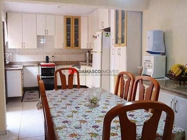 Casa em Vila Aquilino