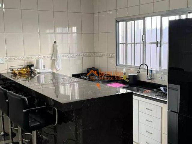 Casa em Vila Augusta, Guarulhos/SP de 225m² 3 quartos à venda por R$ 851.900,00