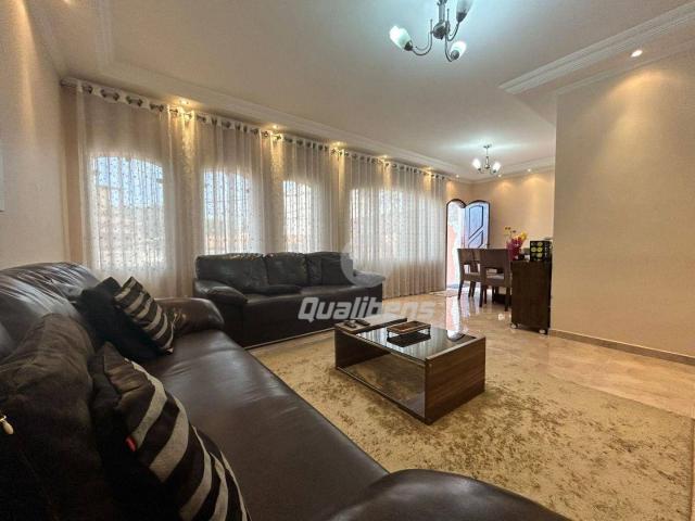 Casa em Vila Bocaina, Mauá/SP de 197m² 2 quartos à venda por R$ 589.900,00