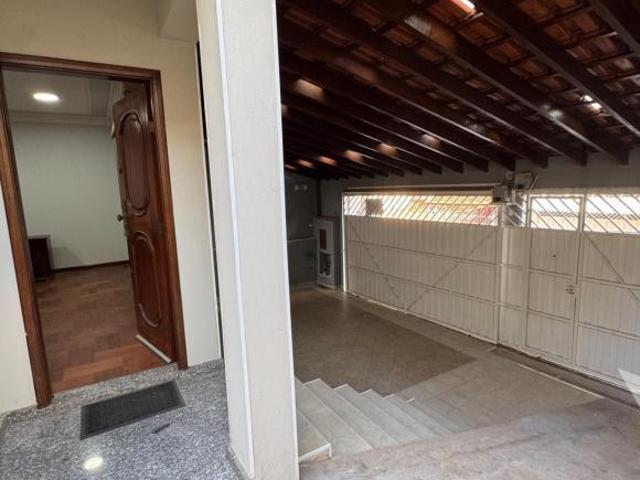 Casa à Venda na Vila Bandeirantes | Ao Lado do Jardim Botânico e Próxima ao.
