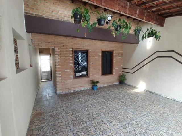 Casa em Vila Barão, Sorocaba/SP de 193m² 4 quartos à venda por R$ 650.100,00