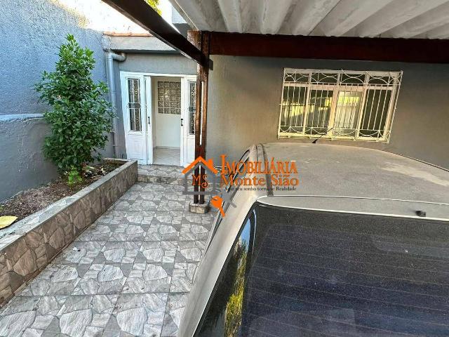 Casa em Vila Barros, Guarulhos/SP de 164m² 4 quartos à venda por R$ 379.900,00